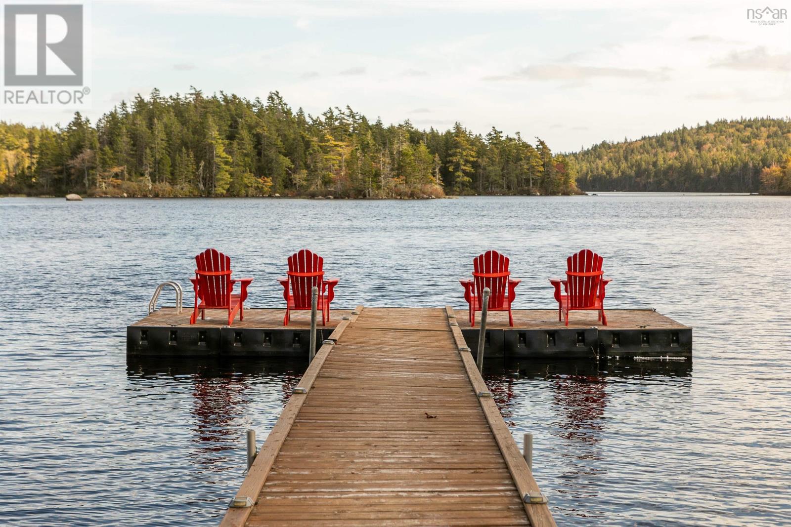 For sale: 225 Paula Drive, Hammonds Plains, Nova Scotia B3Z1J5 ...