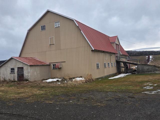 For sale: 110 3e Rang E., Saint-Mathieu-de-Rioux, Quebec G0L3T0 ...