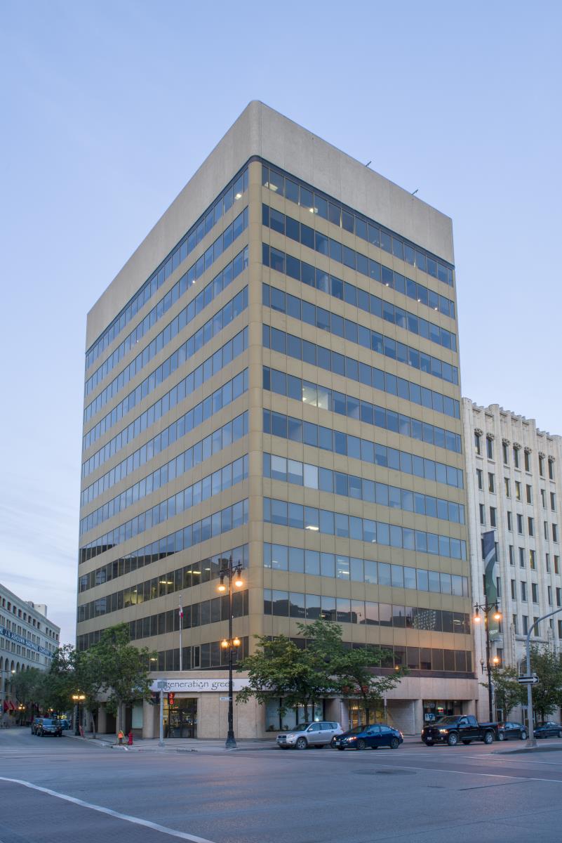 For lease: 433 Main St, Winnipeg, Manitoba R3B1B3 ...