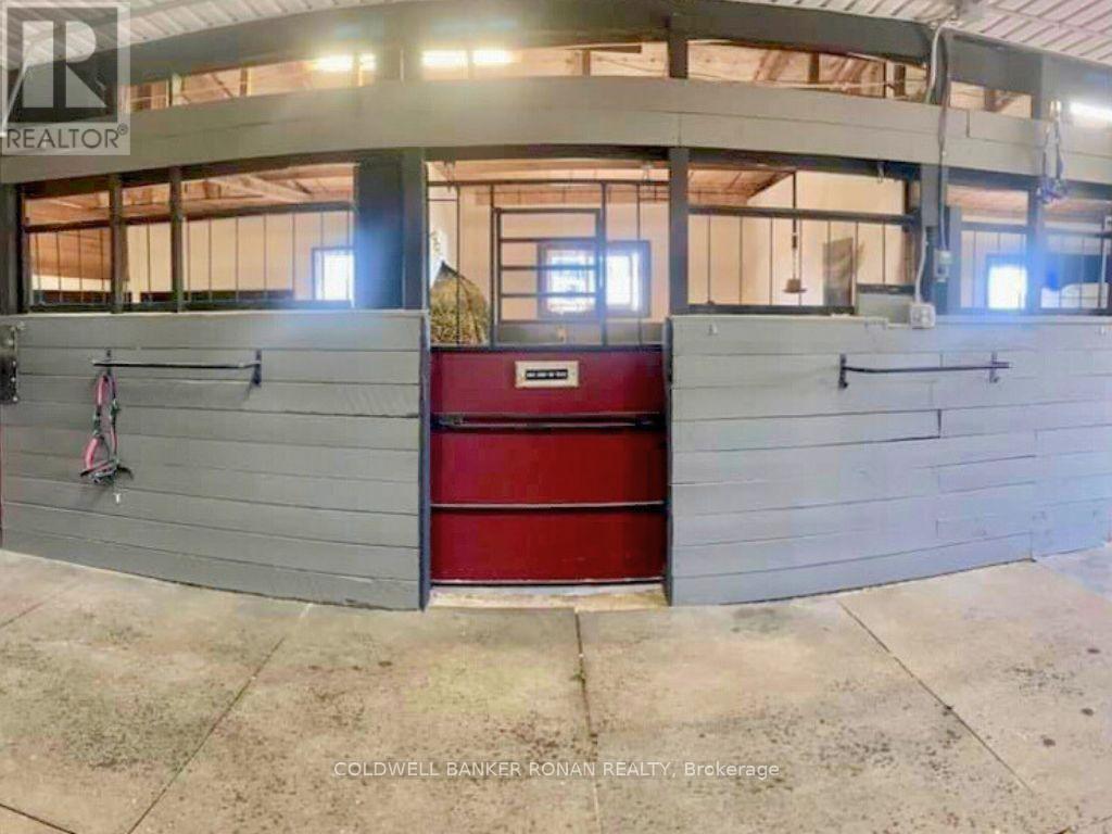 For sale: 328535 HIGHWAY 560, Englehart (Central Timiskaming), Ontario ...