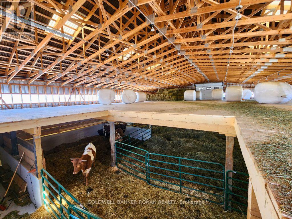 For sale: 328535 HIGHWAY 560, Englehart (Central Timiskaming), Ontario ...