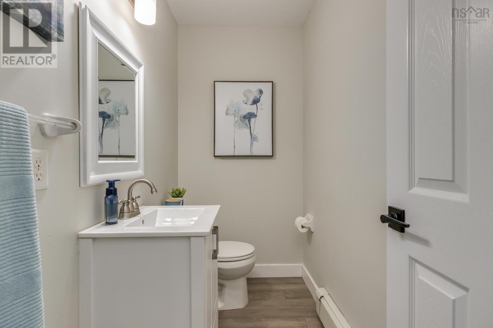 9 Emma Court, Dartmouth, Nova Scotia B2W6L2 | REALTOR.ca