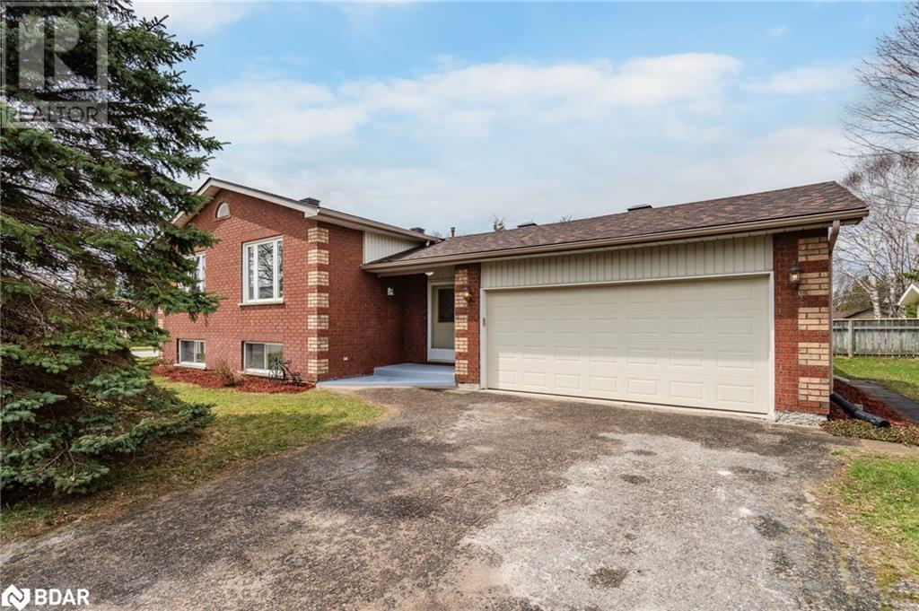À vendre : 14 GLENVIEW Avenue, Elmvale, Ontario L0L1P0 - 40722648 ...