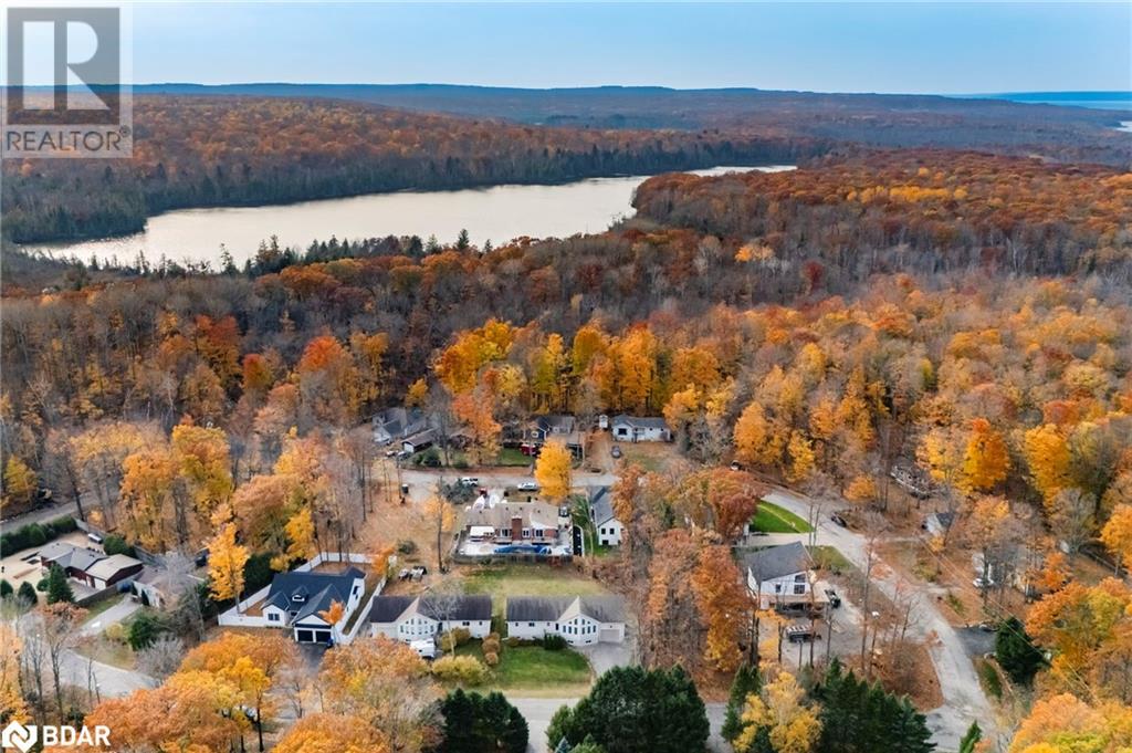 À vendre : 24 WAKUNDA Crescent, Tiny, Ontario L9M0B2 - 40700113 ...