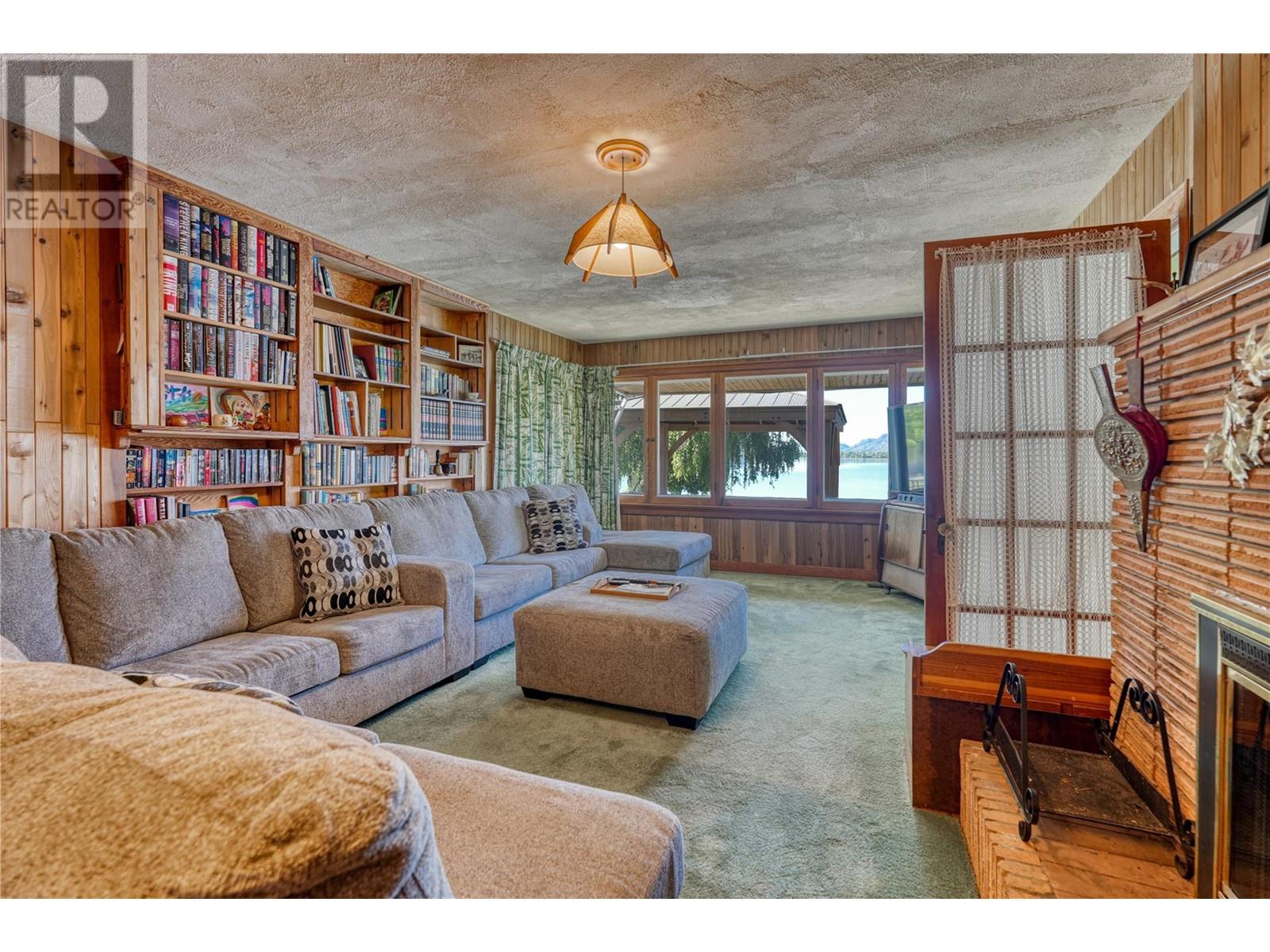 For sale: 9 Harbour Key Drive, Osoyoos, British Columbia V0H1V3 ...