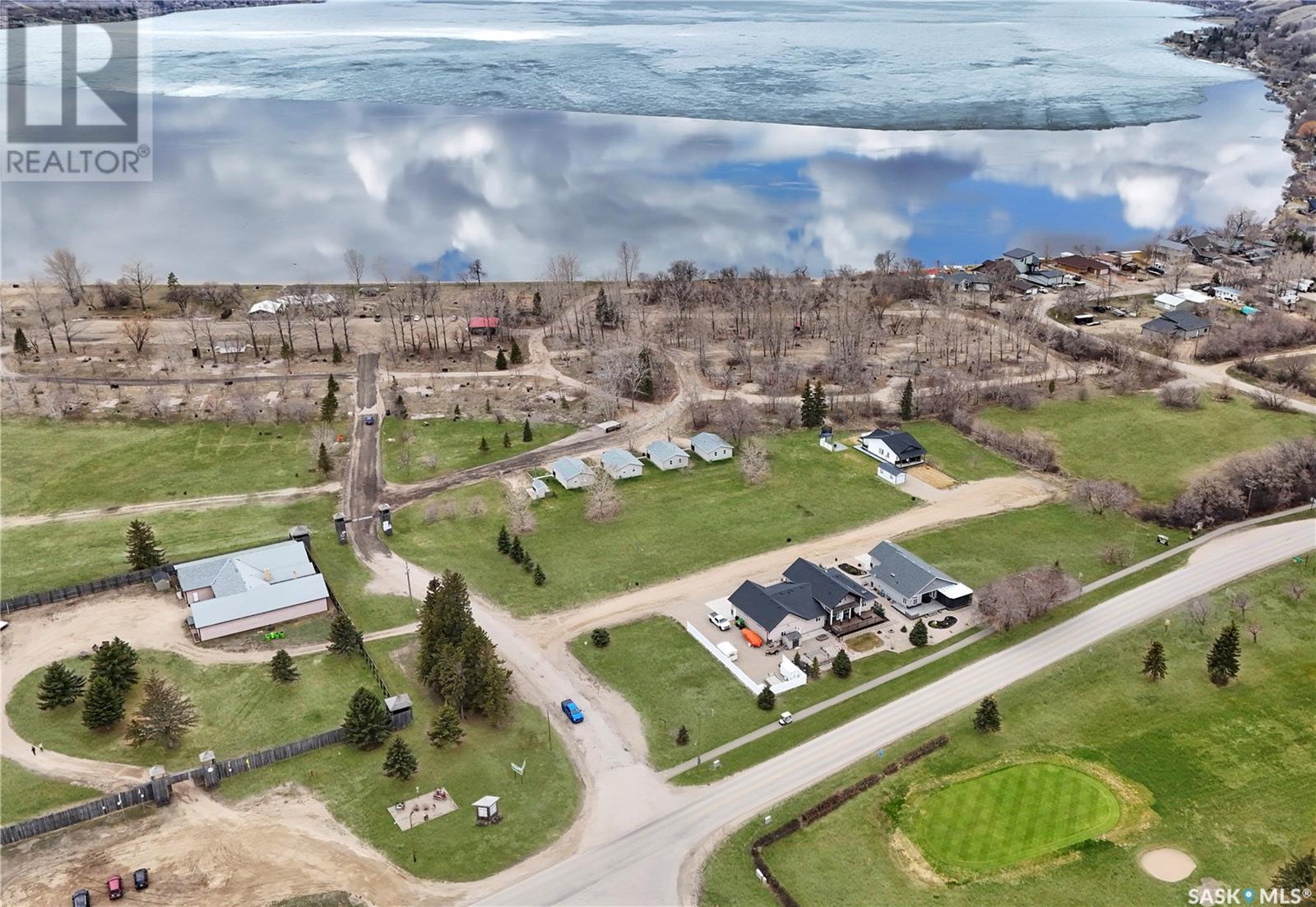 For sale: 103 Echo Ridge BAY, Fort San, Saskatchewan S0G1S0 - SK004394 ...