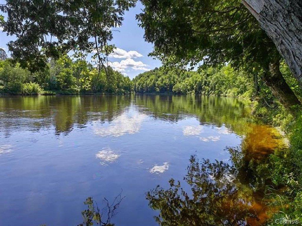 For sale: Ch. de la Rouge, Brébeuf, Quebec J0T1B0 - 26965996 | REALTOR.ca