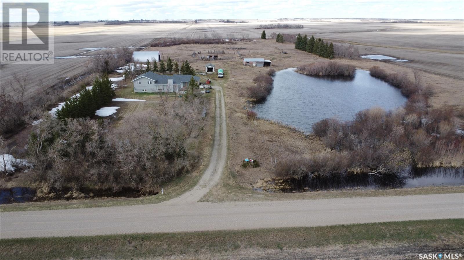 For sale: Aveyard Acreage, Abernethy Rm No. 186, Saskatchewan S0G0C0 ...