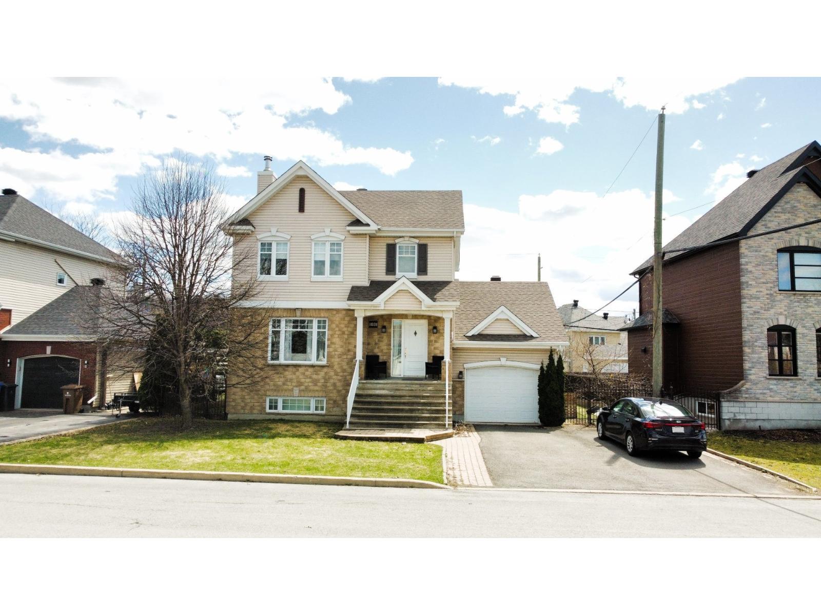 For rent: 1031 Av. du Terroir, Terrebonne (Lachenaie), Quebec J6W6L2 ...