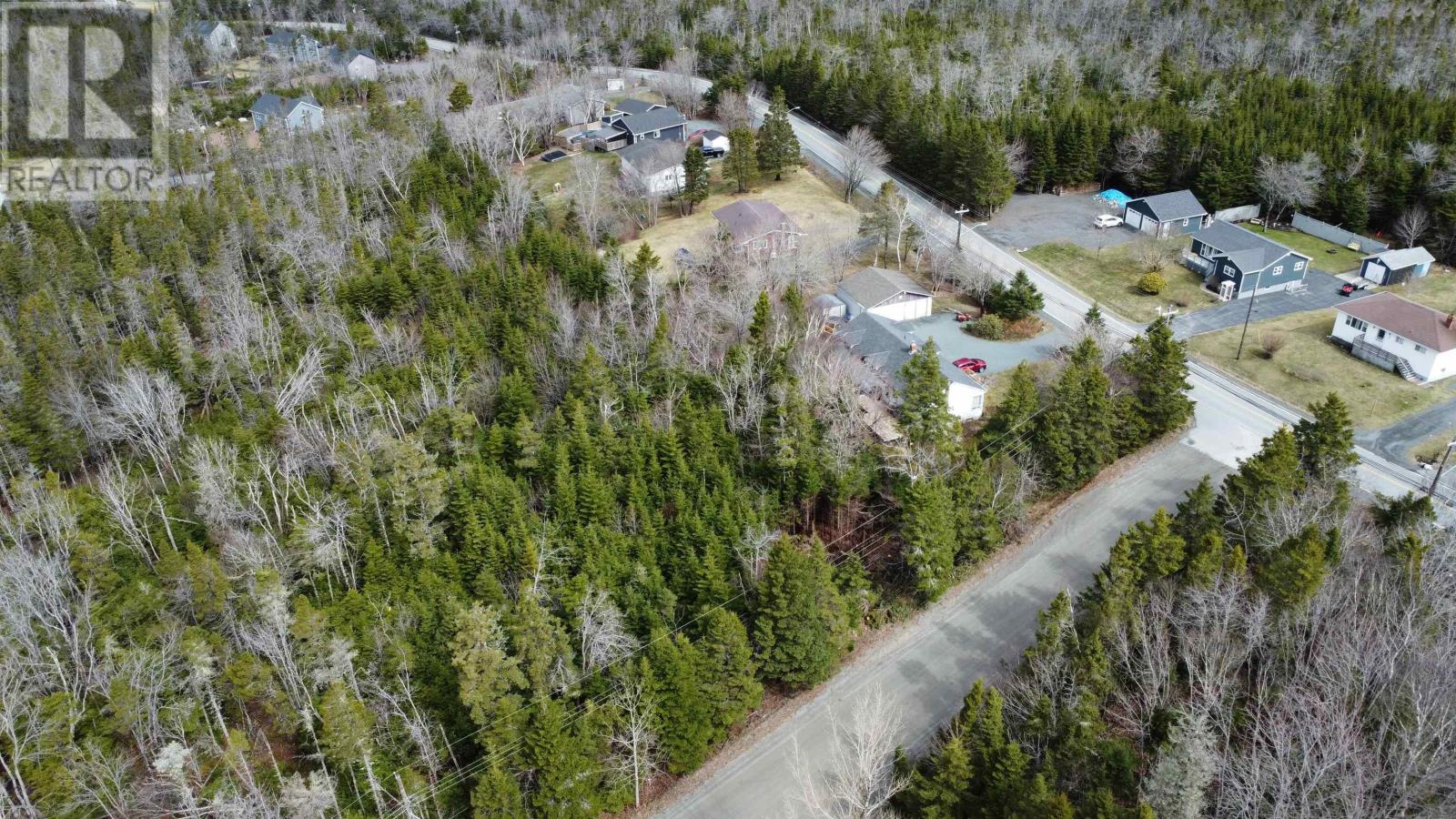 For sale: 227 Surf Drive, Whites Lake, Nova Scotia B3T1W8 - 202509064 ...