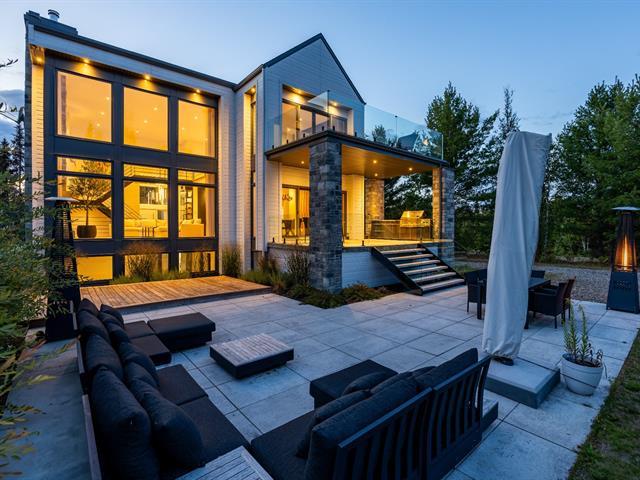 À vendre : 173 Ch. du Lac-Ludger, Lantier, Québec J0T1V0 - 18287850 ...