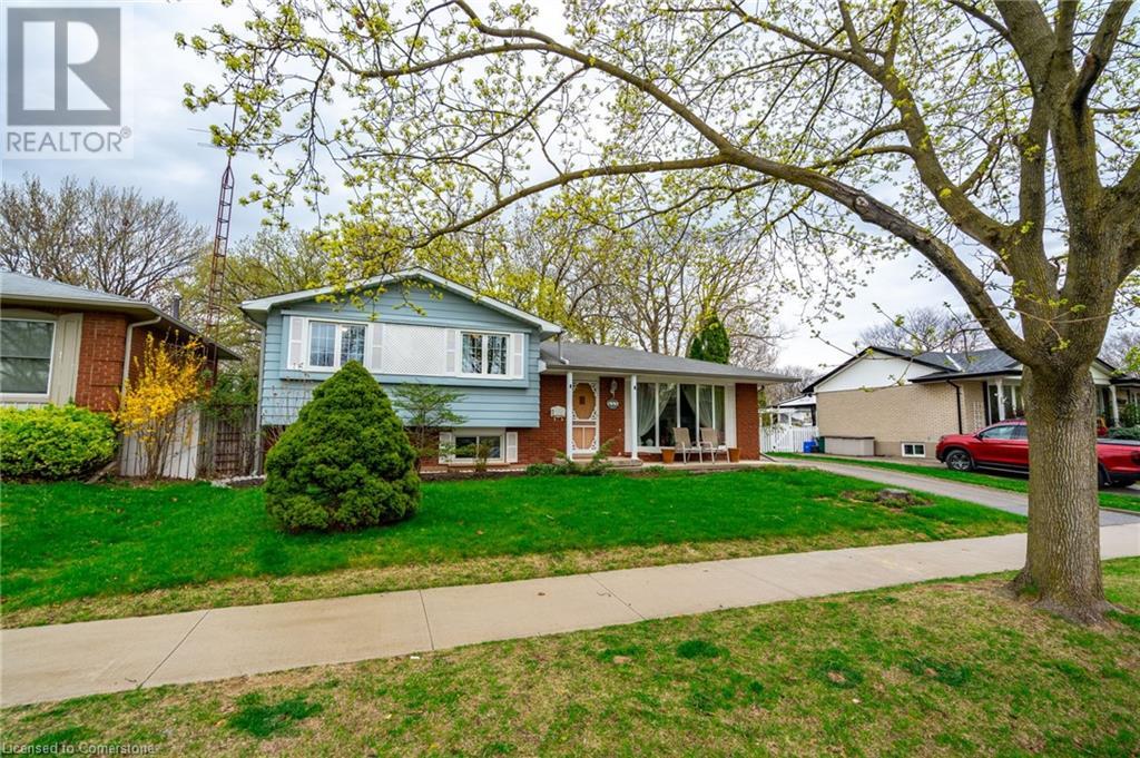 611 WOODVIEW Road, Burlington, Ontario L7M3V2 | REALTOR.ca