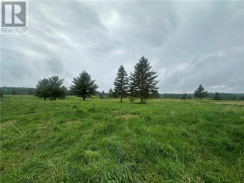 For sale: 257 Ratter Lake Road, Markstay-Warren, Ontario P0M2G0 ...