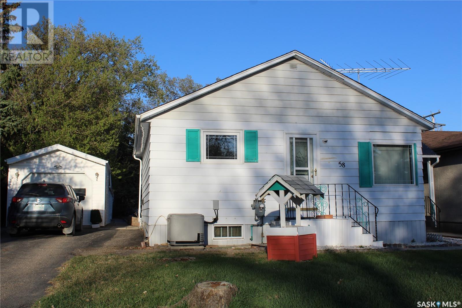 À vendre : 58 Helena STREET, Prud'homme, Saskatchewan S0K3K0 - SK005363 ...