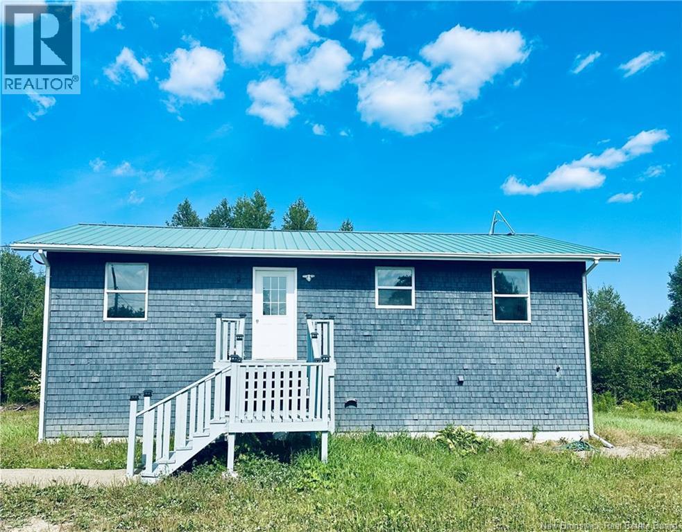 For sale: 189 Upper Mills Road, Upper Mills, New Brunswick E3L3E8 ...