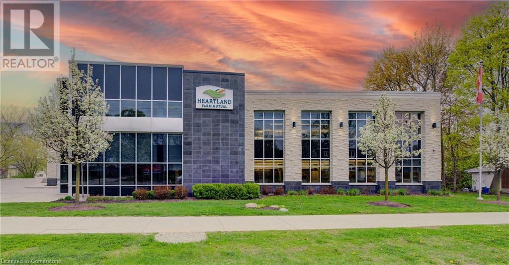 For sale: 100 ERB Street E, Waterloo, Ontario N2J1L9 - 40727429 ...