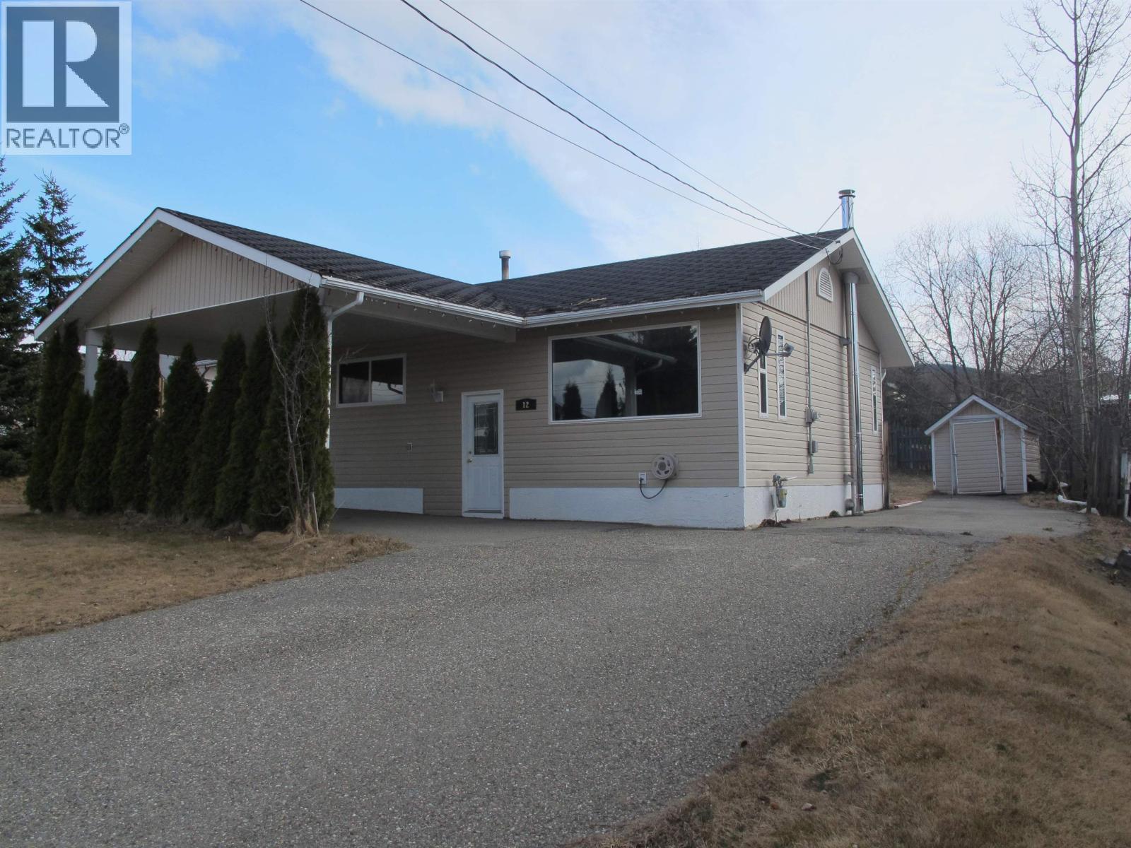 For sale: 12 RALSTON DRIVE, Mackenzie, British Columbia V0J2C0 ...