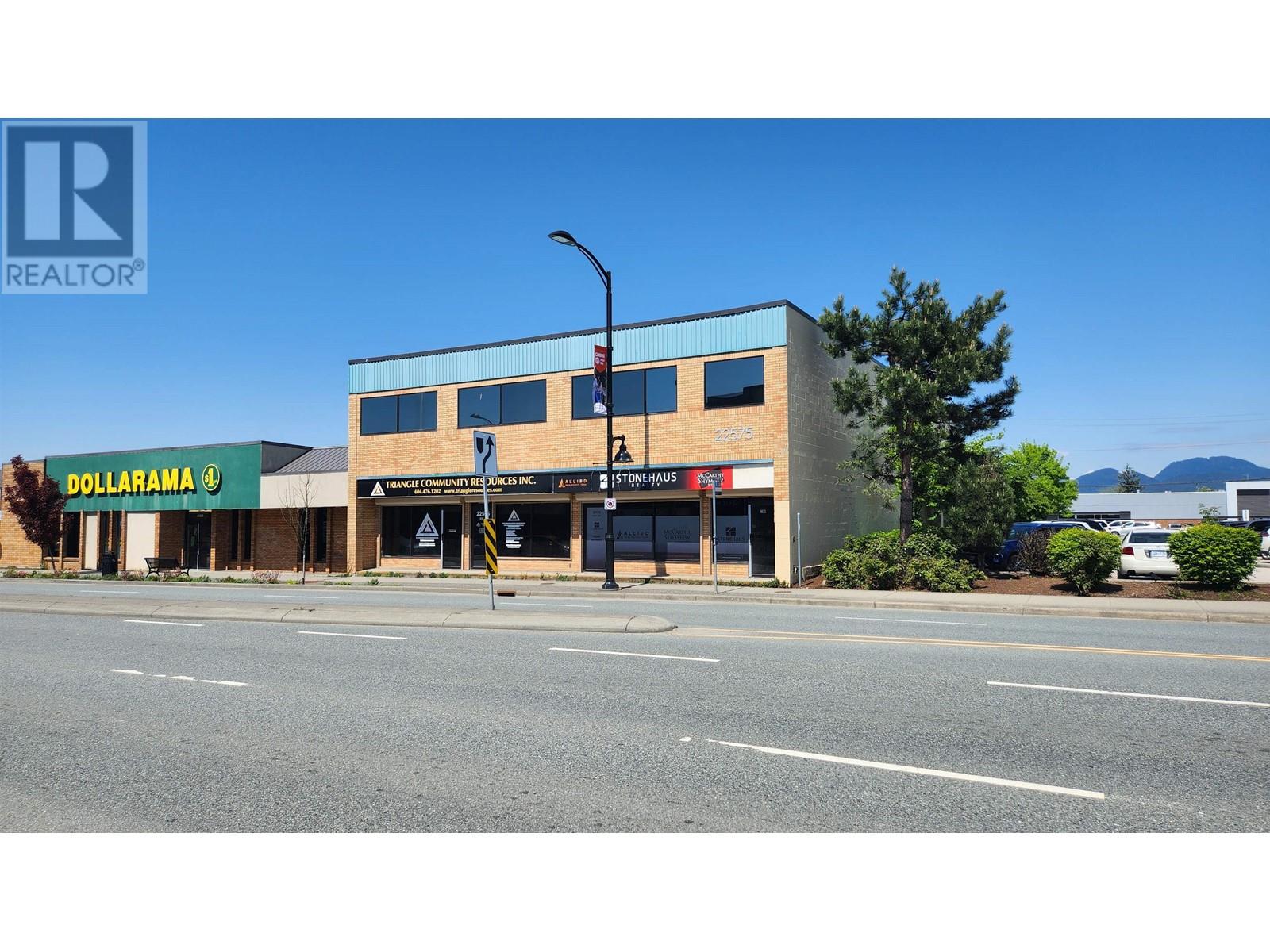 For lease: 201 22575 LOUGHEED HIGHWAY, Maple Ridge, British Columbia ...