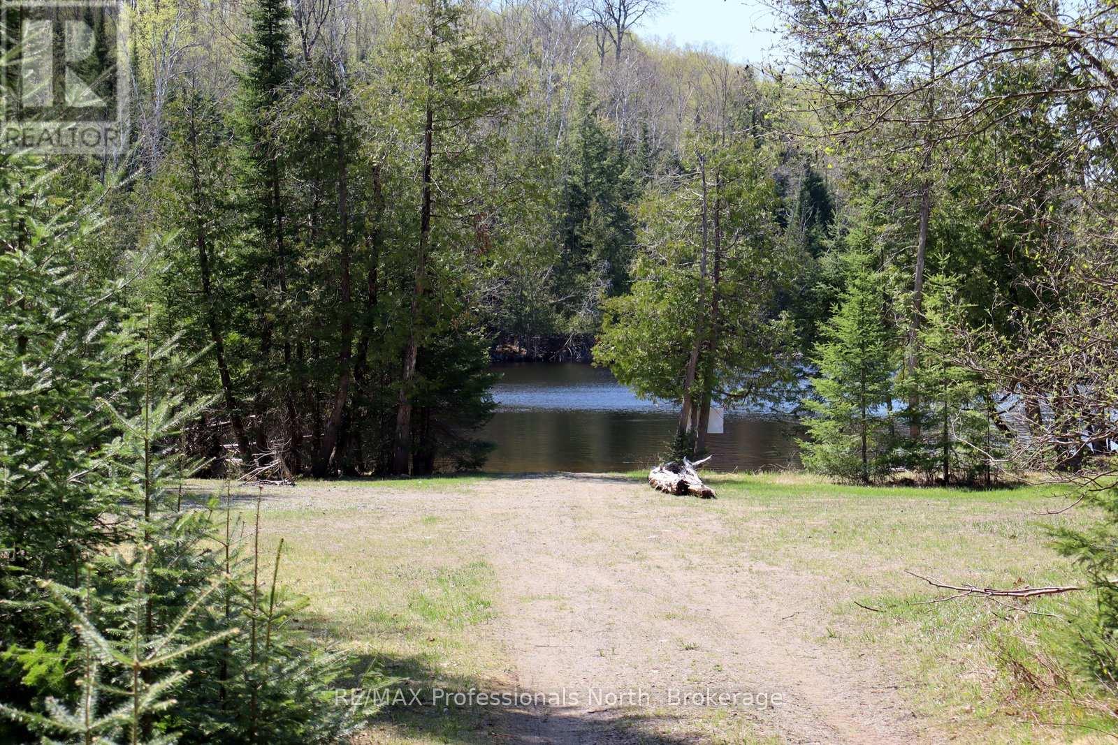 For sale: 0 BETWEEN LAKES TRAIL, Minden Hills (Minden), Ontario K0M1S0 ...