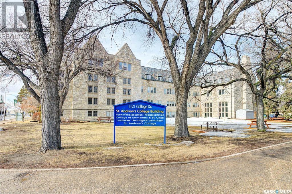 For lease: 1121 College DRIVE, Saskatoon, Saskatchewan S7N0W3 ...