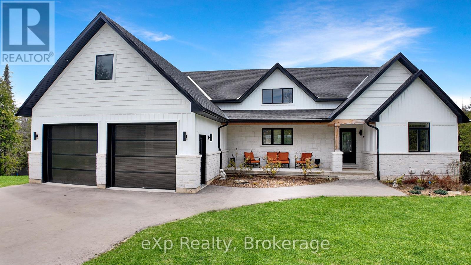 For sale: 130 LOUISE CREEK CRESCENT, West Grey, Ontario N0G1S0 ...