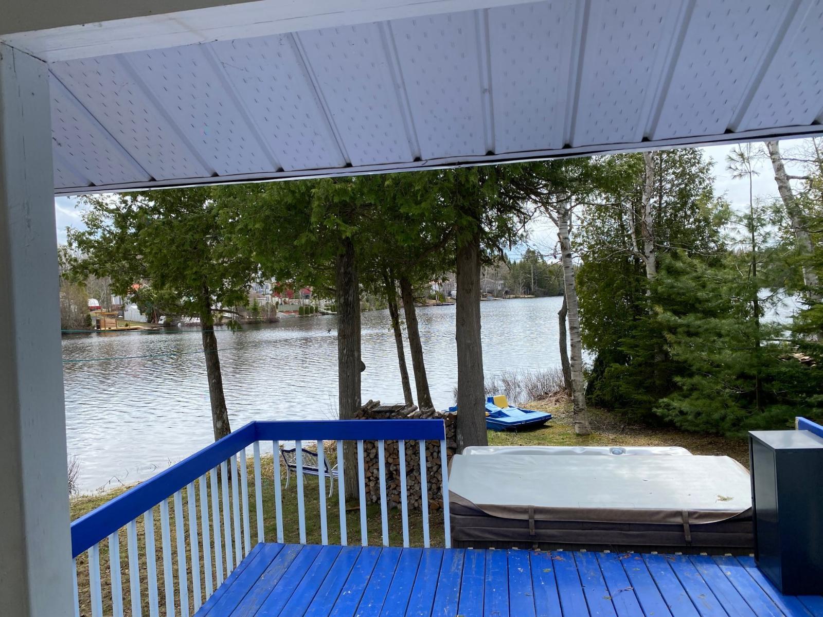 For sale: 100 Route Bertrand-Ross, Saint-Ulric, Quebec G0J3H0 ...