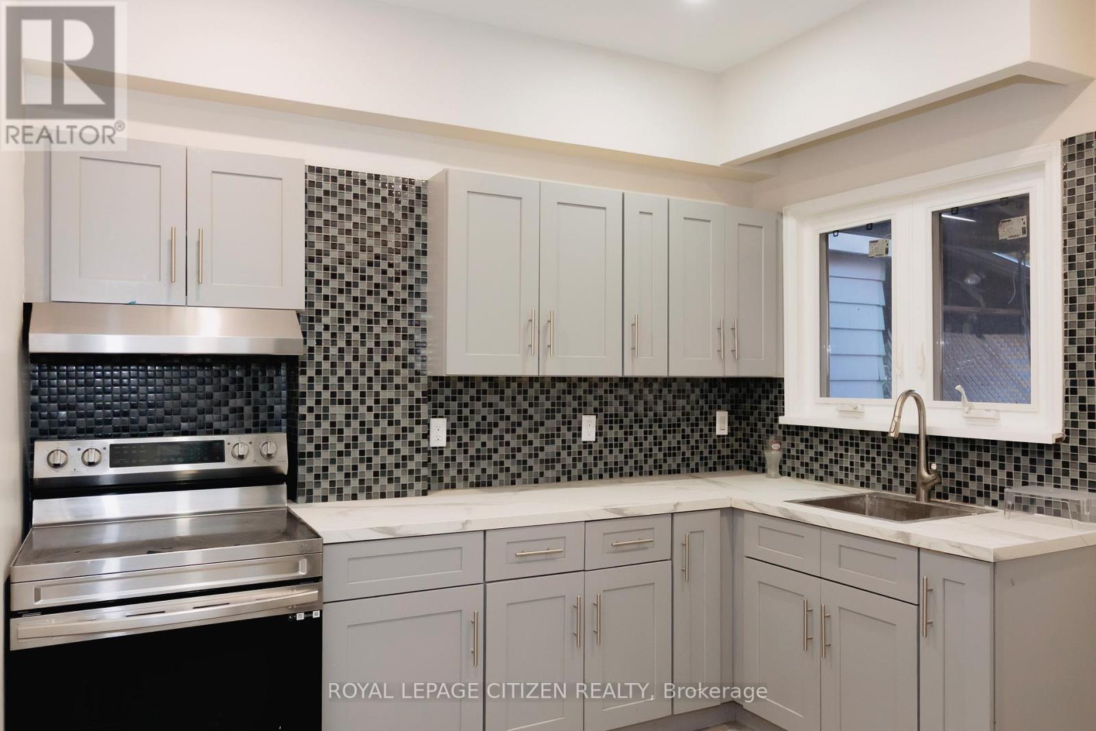 For rent: 202 - 1042 ST CLAIR AVENUE W, Toronto (Oakwood Village ...