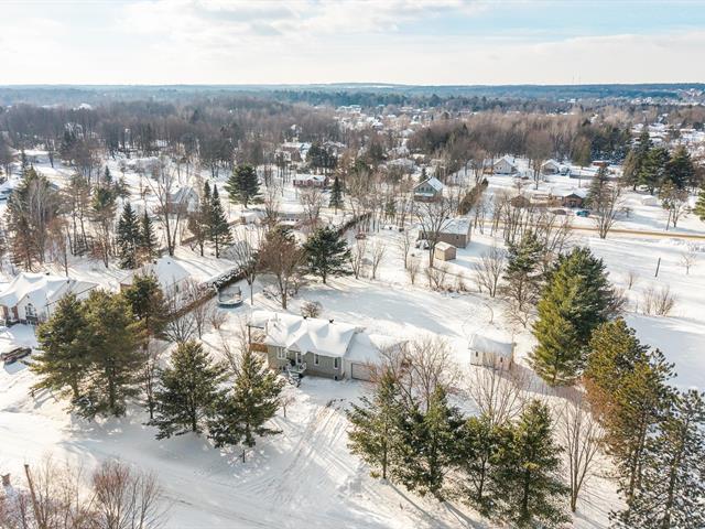 For sale: 26 Rue Robert, Shefford, Quebec J2M1Y2 - 21612978 | REALTOR.ca