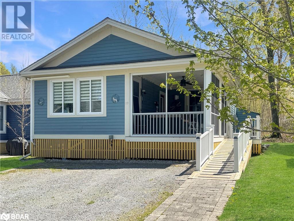 For sale: 19 FARM VIEW Lane Unit# 174, Prince Edward County, Ontario K0K1P0 - 40728444 | REALTOR.ca