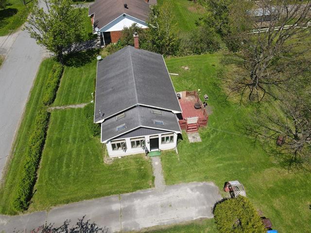For sale: 5 Rue Neil-Armstrong, Potton, Quebec J0E1X0 - 15420176 ...