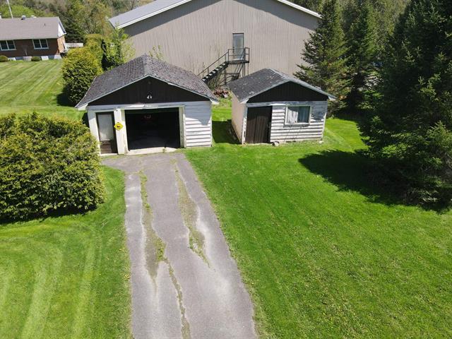 For sale: 5 Rue Neil-Armstrong, Potton, Quebec J0E1X0 - 15420176 ...