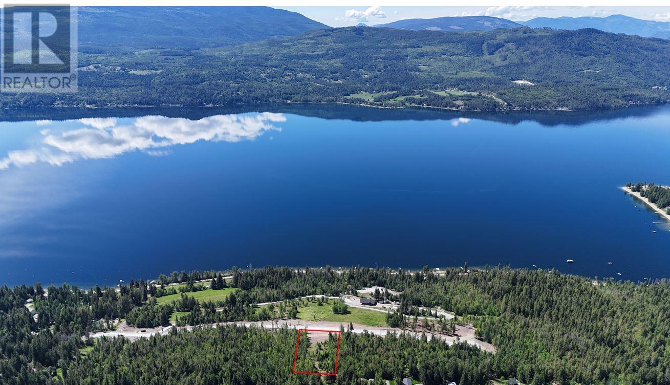 For sale: Lot 6 Lonneke Trail Lot# 6, Anglemont, British Columbia ...