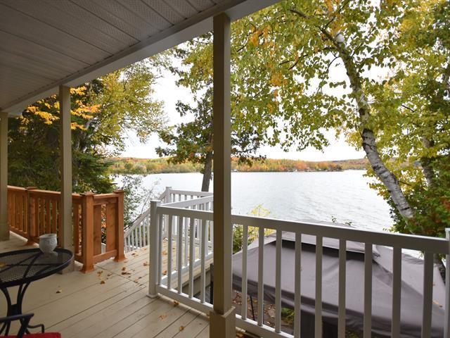 For sale: 292 Ch. du Lac S., Saint-Mathieu-de-Rioux, Quebec G0L3T0 ...