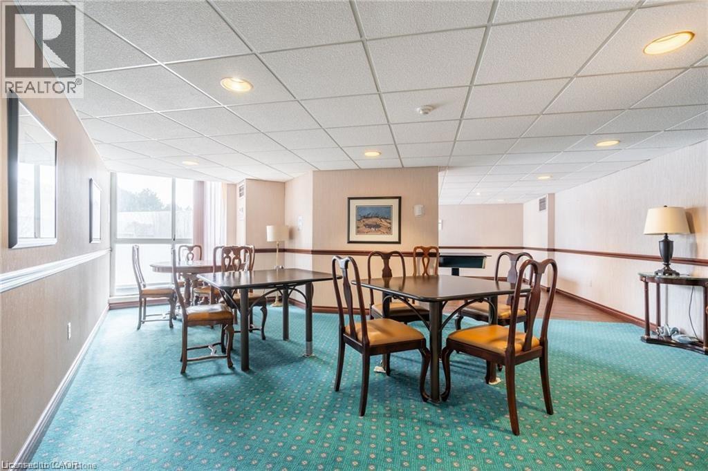 For sale: 3650 KANEFF Crescent Unit# 2302, Mississauga, Ontario L5A4A1 ...