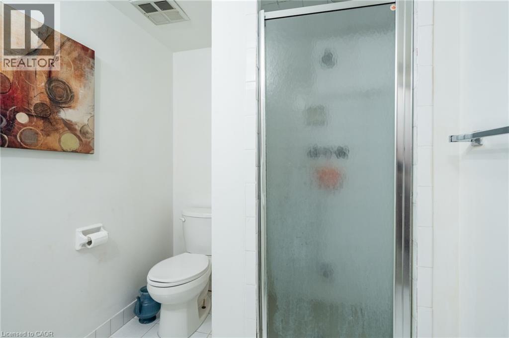 For sale: 3650 KANEFF Crescent Unit# 2302, Mississauga, Ontario L5A4A1 ...