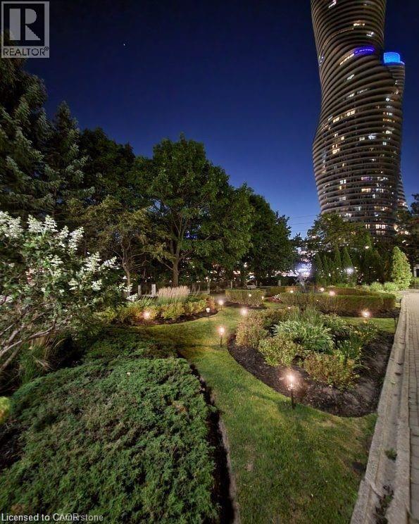 For sale: 3650 KANEFF Crescent Unit# 2302, Mississauga, Ontario L5A4A1 ...