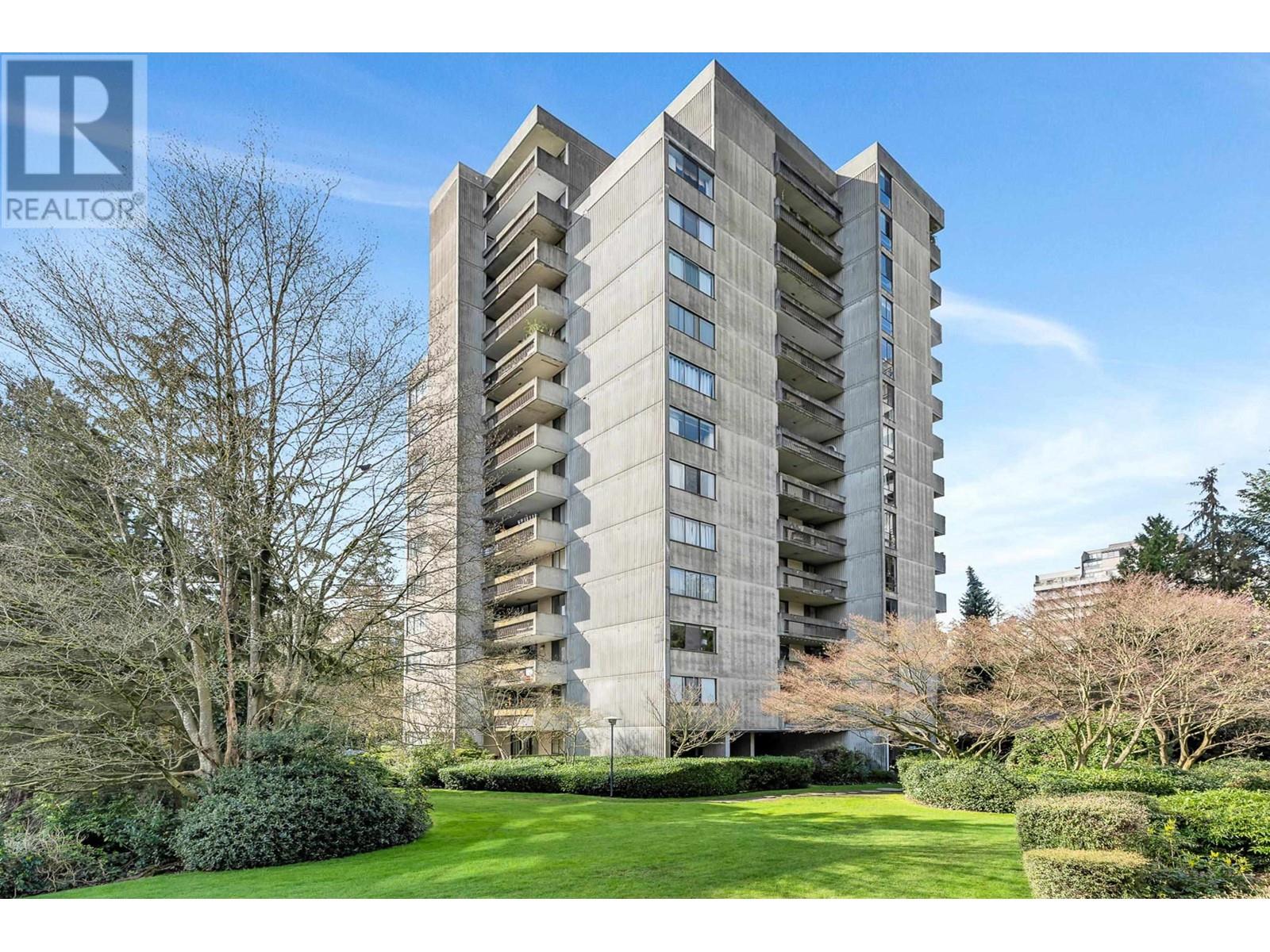 For sale: 805 6689 WILLINGDON AVENUE, Burnaby, British Columbia V5H3Y8 ...