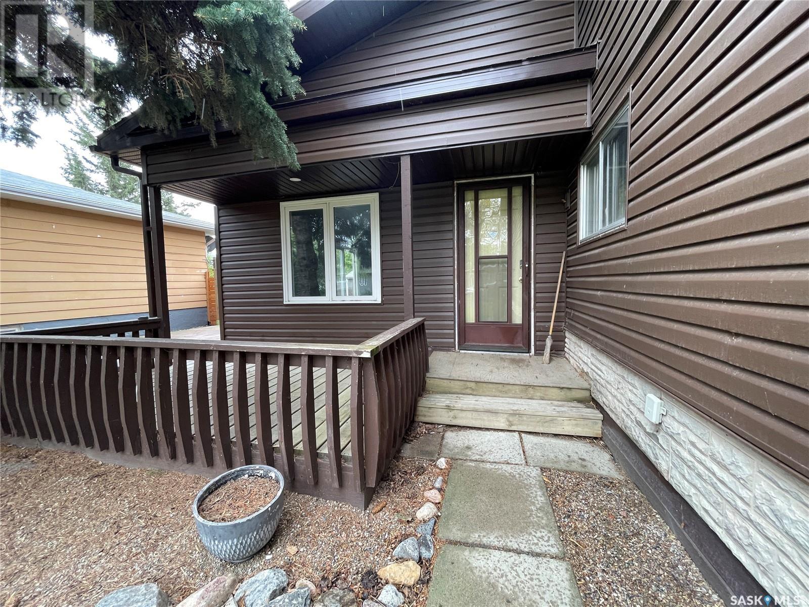 108 2nd AVENUE W, Eatonia, Saskatchewan S0L0B9 | REALTOR.ca