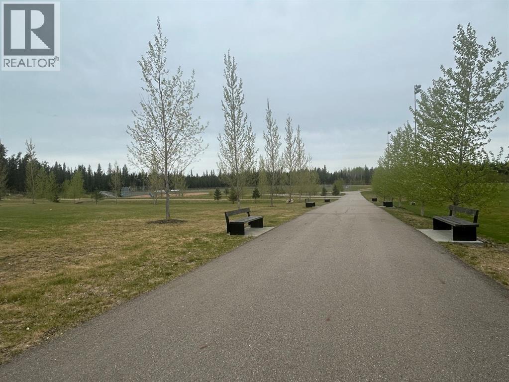 For sale: 172 Christina Lake Drive Rr, Conklin, Alberta T0P1H0 ...