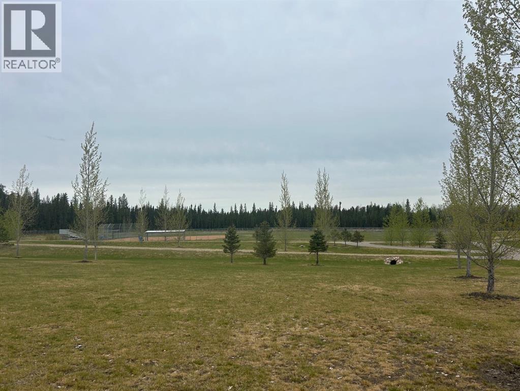For sale: 172 Christina Lake Drive Rr, Conklin, Alberta T0P1H0 ...
