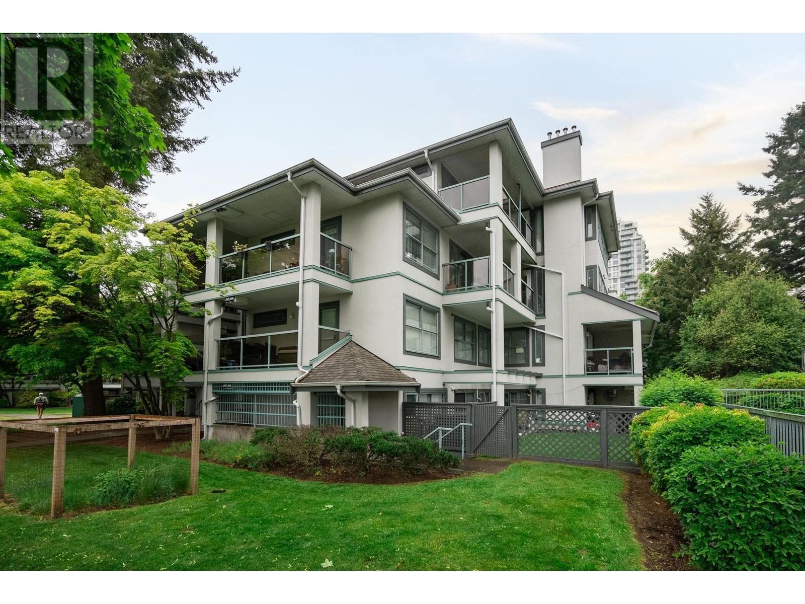 For sale: PH6B 7025 STRIDE AVENUE, Burnaby, British Columbia V3N4Y1 ...