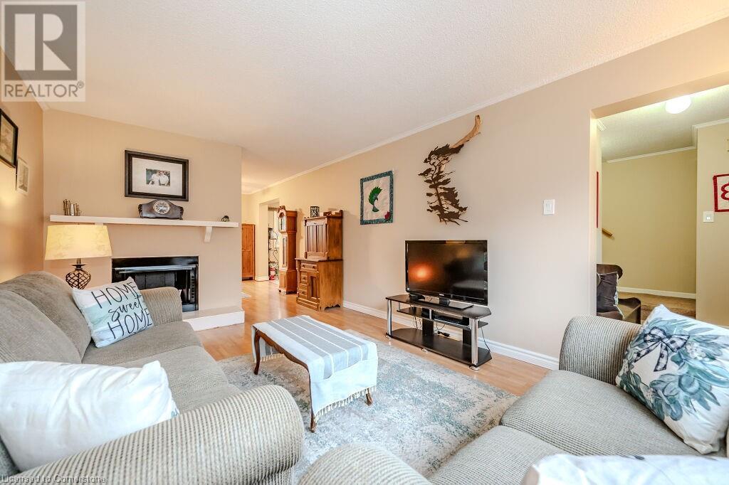 À vendre : 30 GREEN VALLEY Drive Unit# 12, Kitchener, Ontario N2P1G8 ...