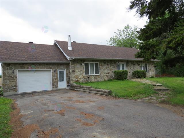 À vendre : 116 Ch. du Bord-de-l'Eau, Sainte-Barbe, Québec J0S1P0 ...