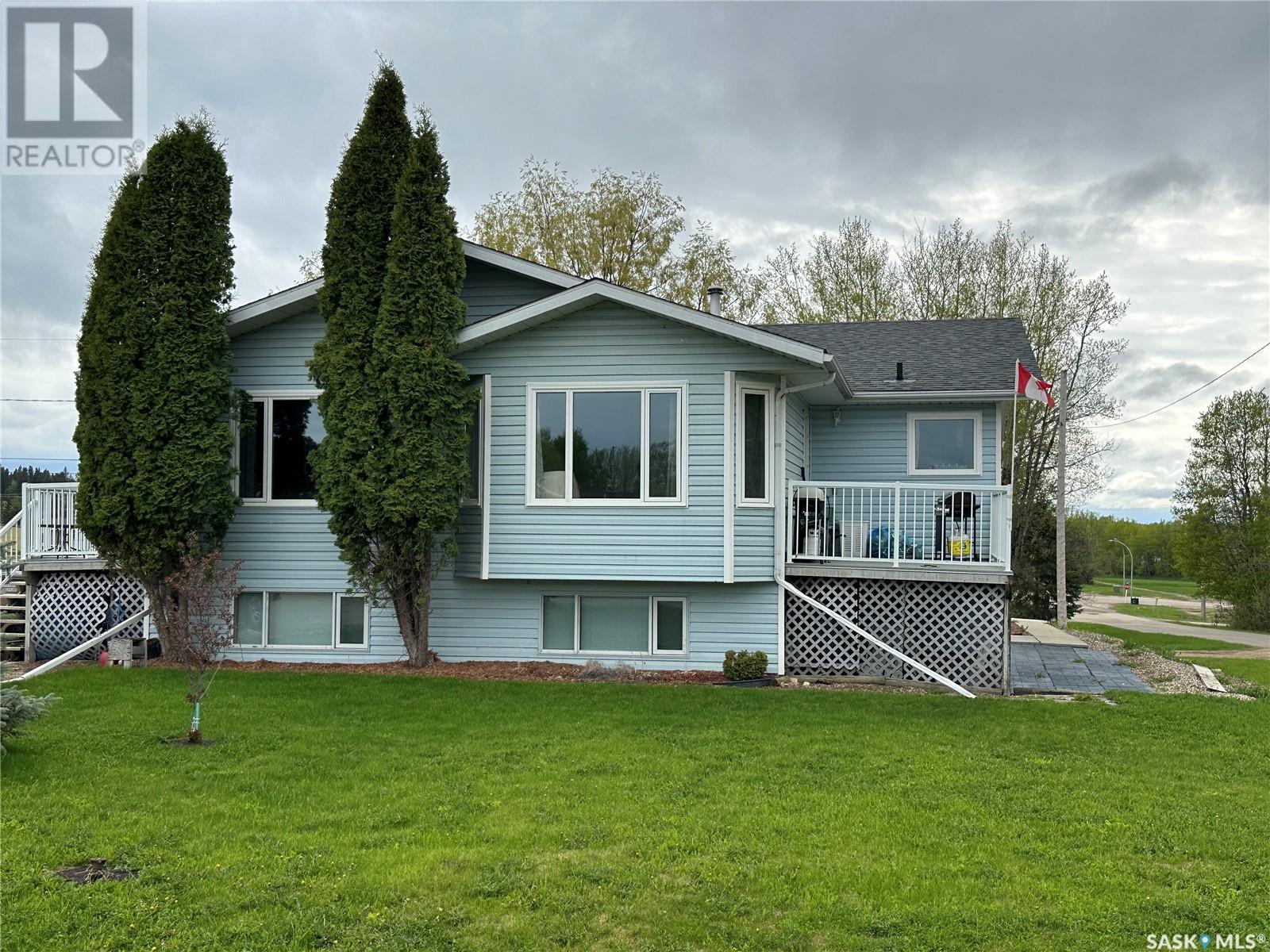 For sale: 228 6th AVENUE N, Big River, Saskatchewan S0J0E0 - SK006778 ...