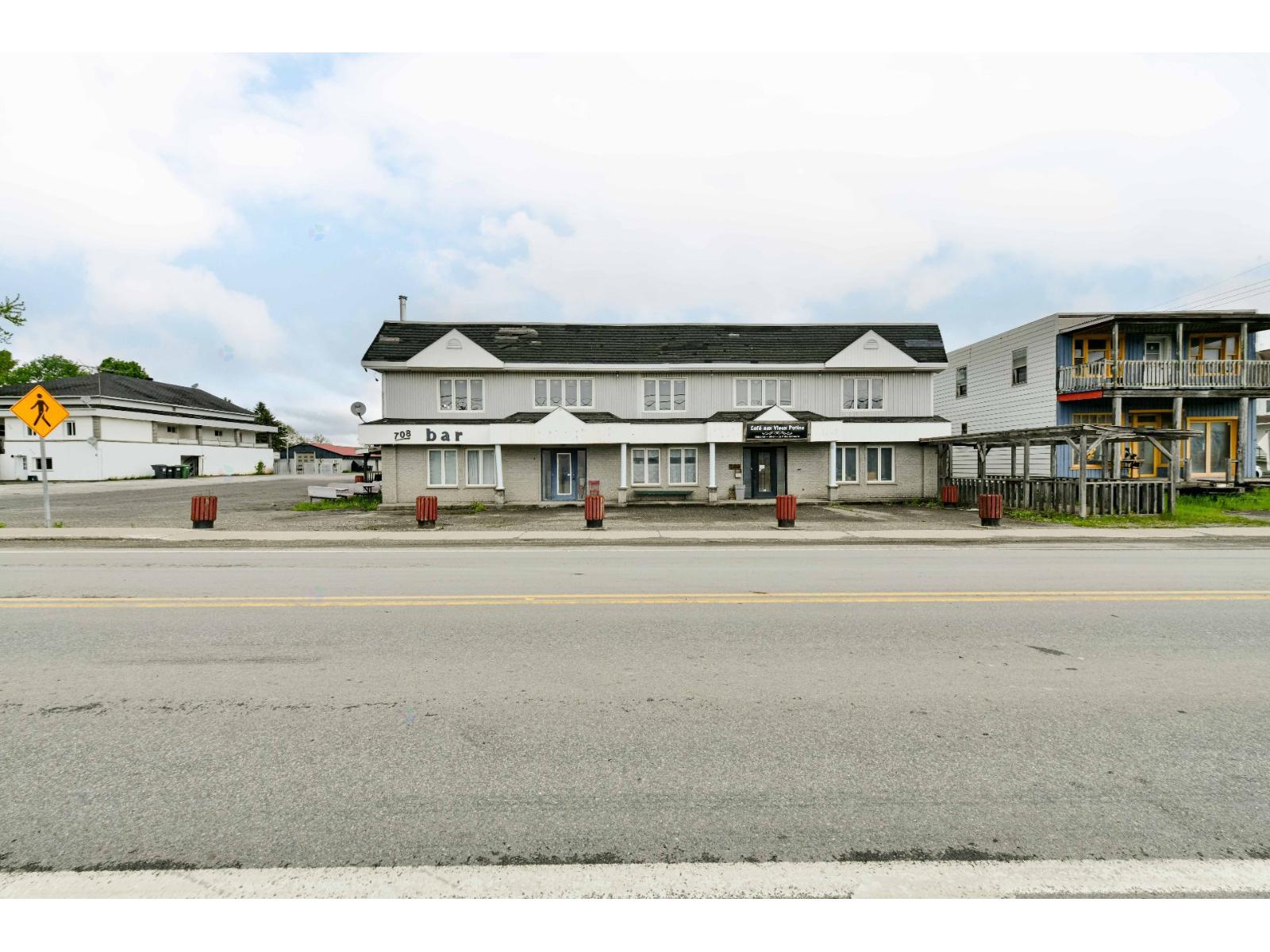 For sale: 706-710 Rue St-Jean, Wotton, Quebec J0A1N0 - 16815784 ...