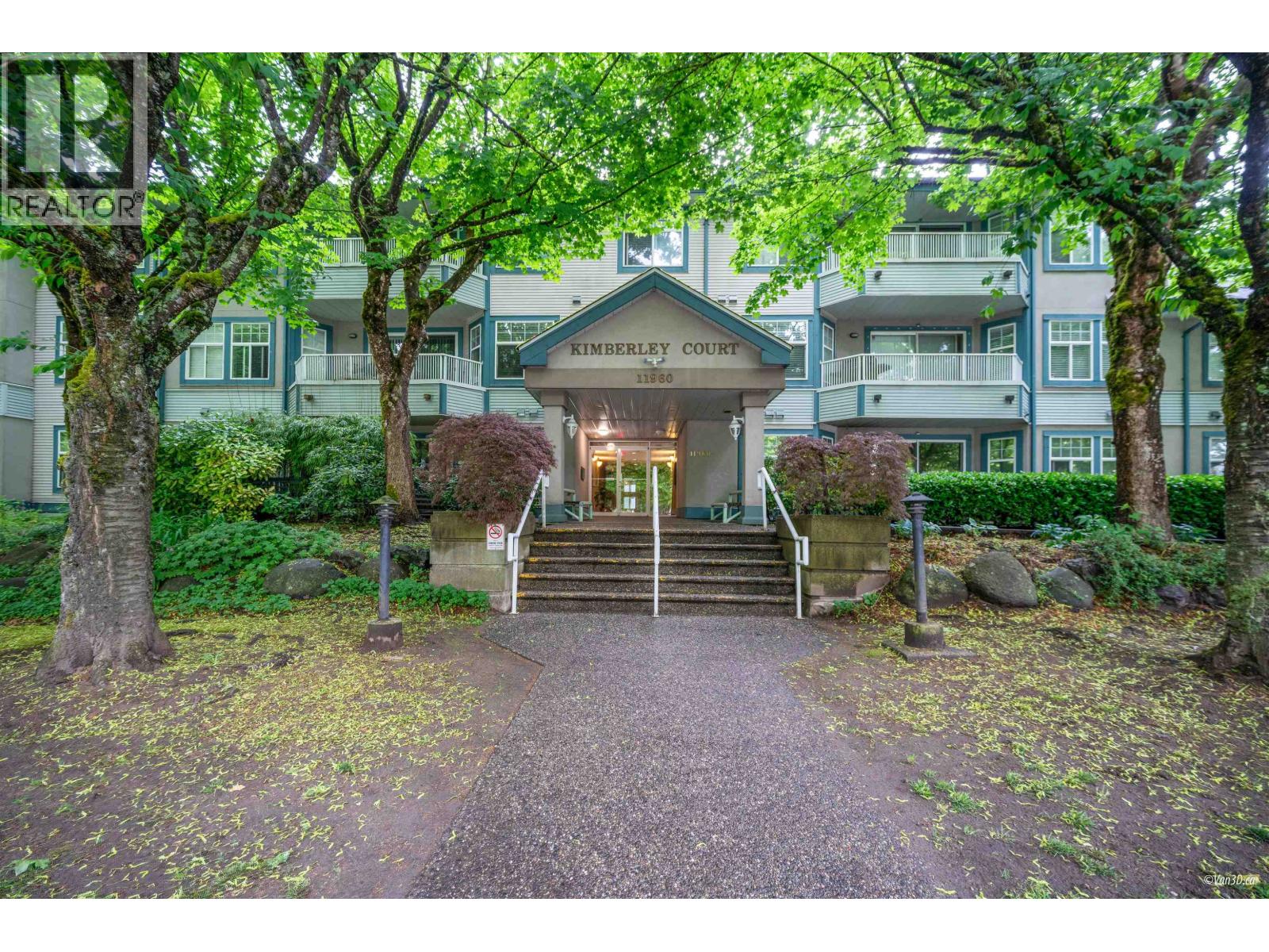 For sale: 305 11960 HARRIS ROAD, Pitt Meadows, British Columbia V3Y2R1 ...