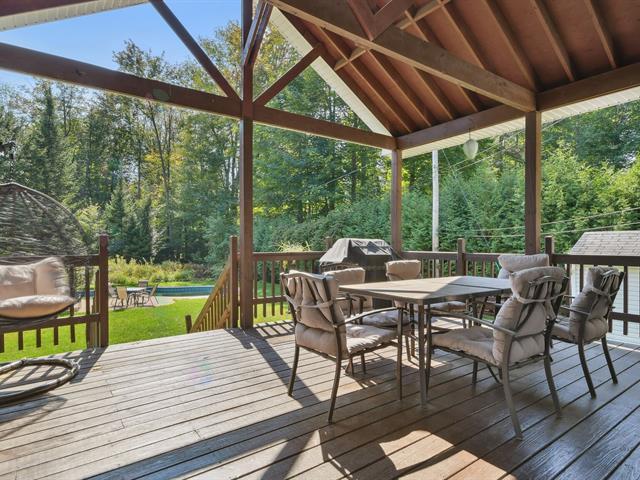 À vendre : 16 Rue du Boisé-Normand, Sainte-Anne-des-Plaines, Québec ...