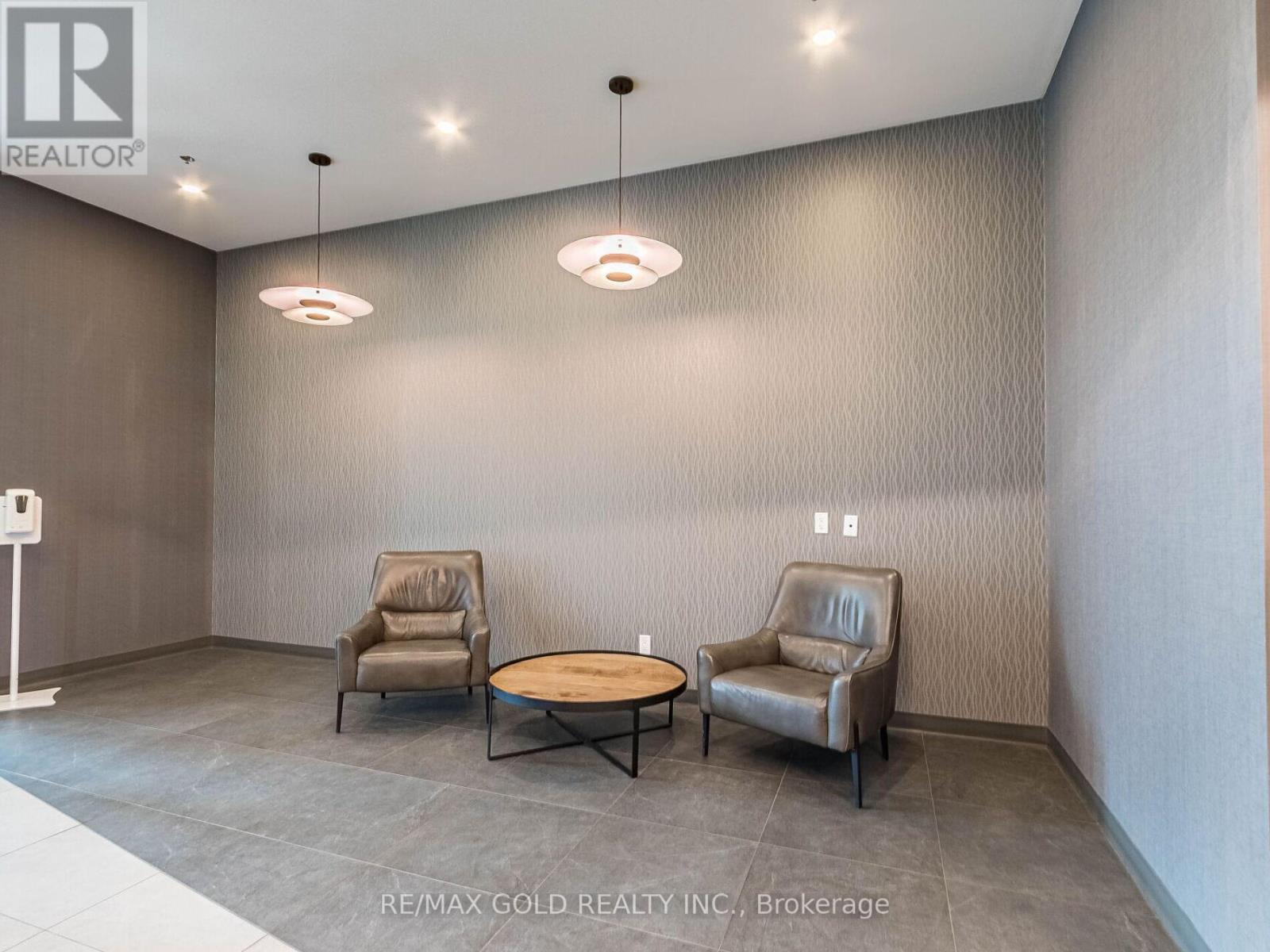 For sale: 1112 - 60 FREDERICK STREET, Kitchener, Ontario N2H0C7 ...