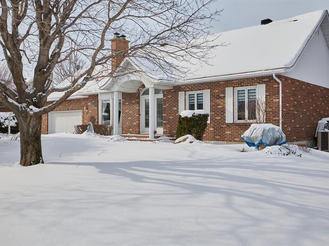 For sale: 108 Rue St-Isidore, Saint-Esprit, Quebec J0K2L0 - 17782489 ...