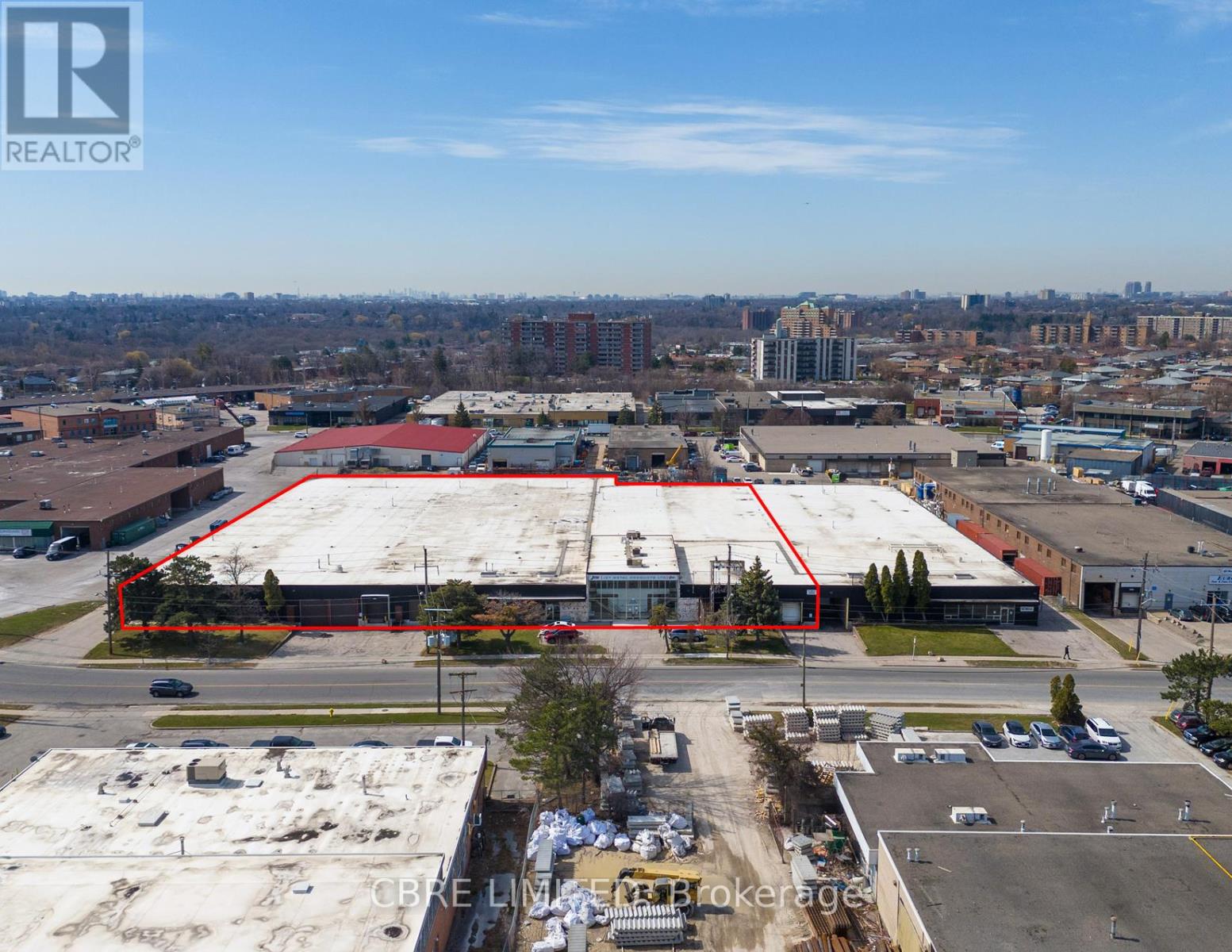 For lease: 1-2 - 36-38 MILVAN DRIVE, Toronto (Humber Summit), Ontario ...